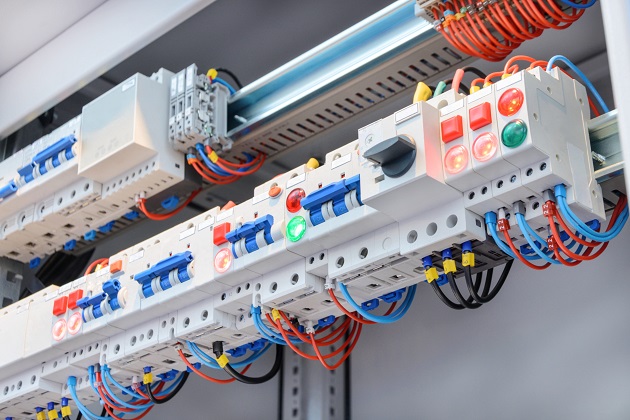 Discover the Benefits of DIN Rail Systems