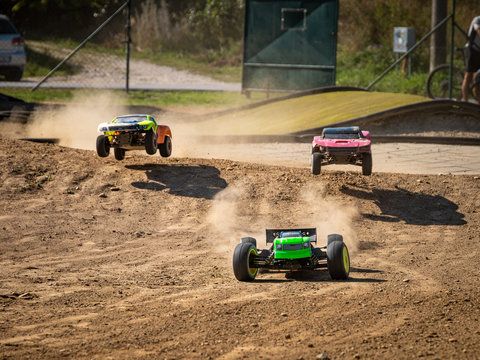 Beginner's Guide to RC Car Racing - Sherlocks.com.au Blog